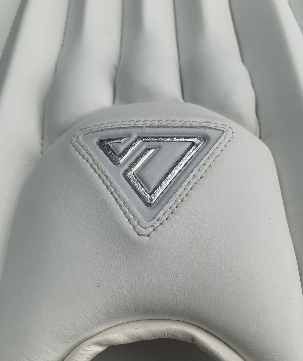 Signature Cricket Pads | PRYZM Cricket – Pryzm Cricket